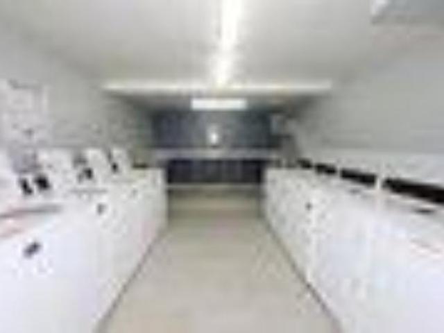 2 Br, 1 bath, Apartment 6401 Warner Ave