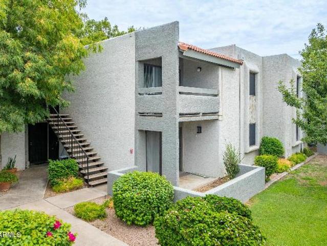 2 Br, 1 bath, Apartment 6505 E Osborn Road