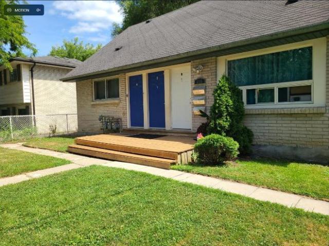 2 Br, 1 bath, Apartment 669 Victoria Street