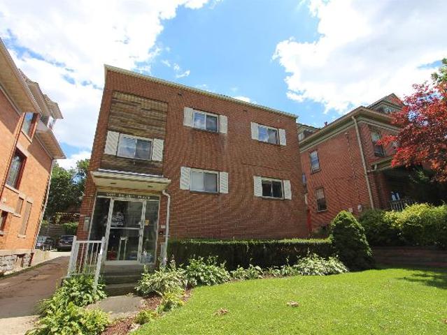 2 Br, 1 bath, Apartment 6618 Dalzell Place