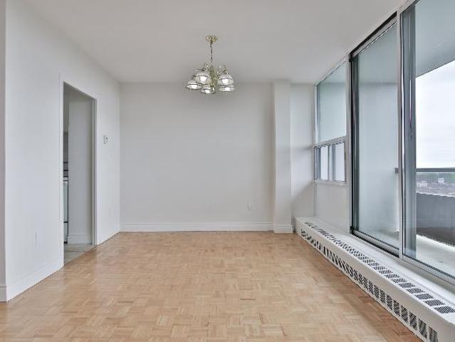 2 Br, 1 bath, Apartment 70 Cambridge Avenue