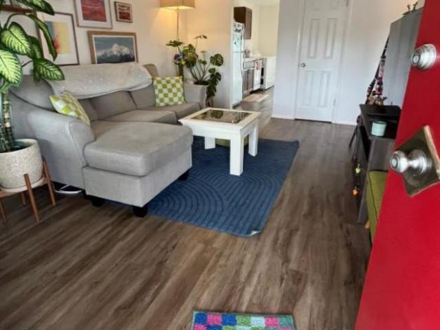 2 Br, 1 bath, Apartment 7260 W 20th Ave