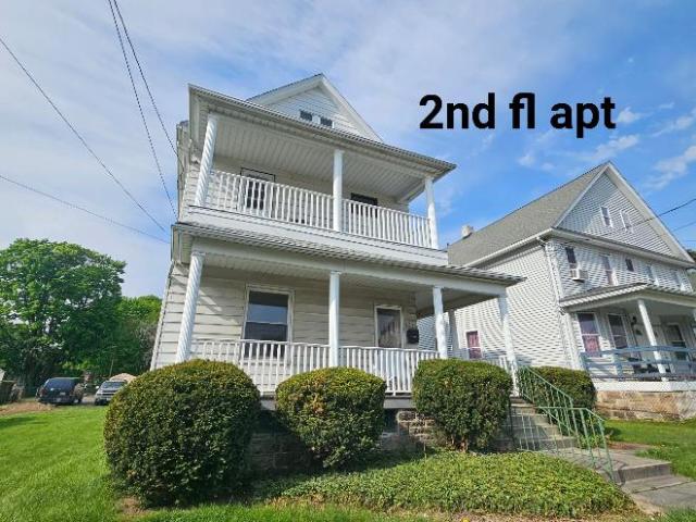 2 Br, 1 bath, Apartment 729 West Locust Street