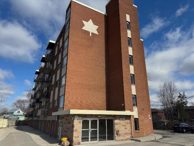 2 Br, 1 bath, Apartment 72 Wilfred Avenue