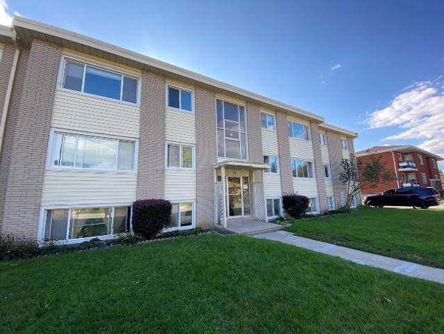 2 Br, 1 bath, Apartment 75 Harold Avenue