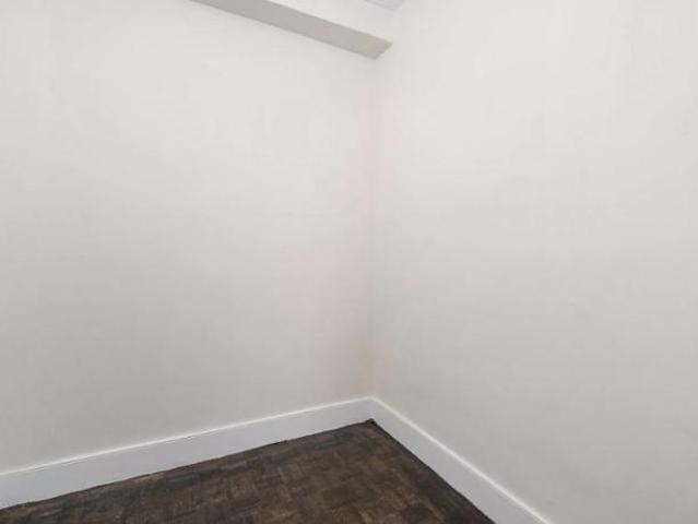 2 Br, 1 bath, Apartment 765 Steeles Ave W
