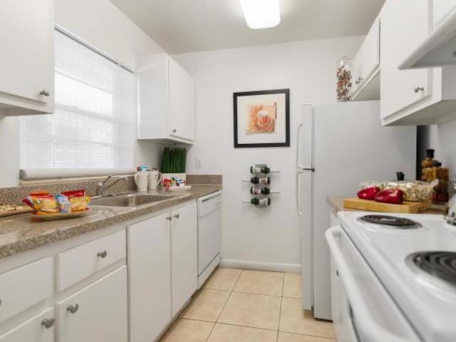 2 Br, 1 bath, Apartment 7840 NW 3rd Street
