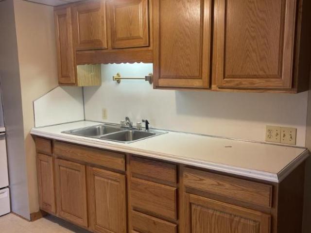 2 Br, 1 bath, Apartment 8404 South Susquehanna Trail