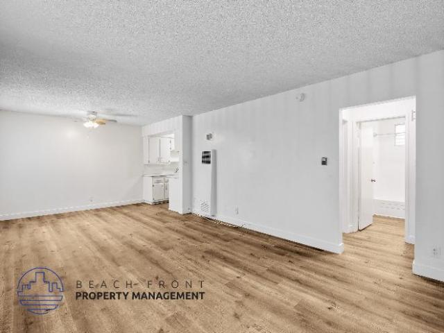 2 Br, 1 bath, Apartment 868 Victor Ave