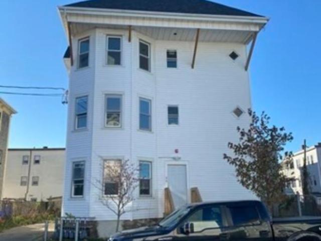 2 Br, 1 bath, Apartment 86 Beetle Street