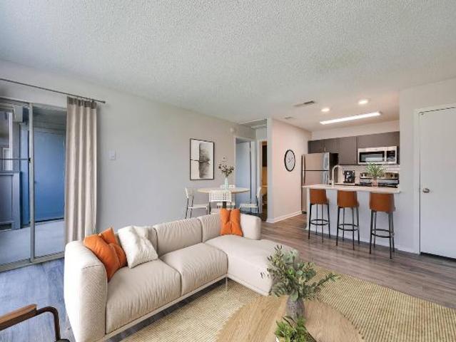 2 Br, 1 bath, Apartment 8850 Fair Oaks Crossing