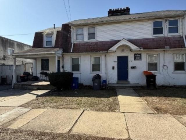2 Br, 1 bath, Apartment 906 Keystone Road
