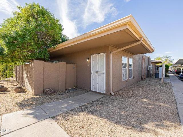 2 Br, 1 bath, Apartment 925 W Peoria Avenue