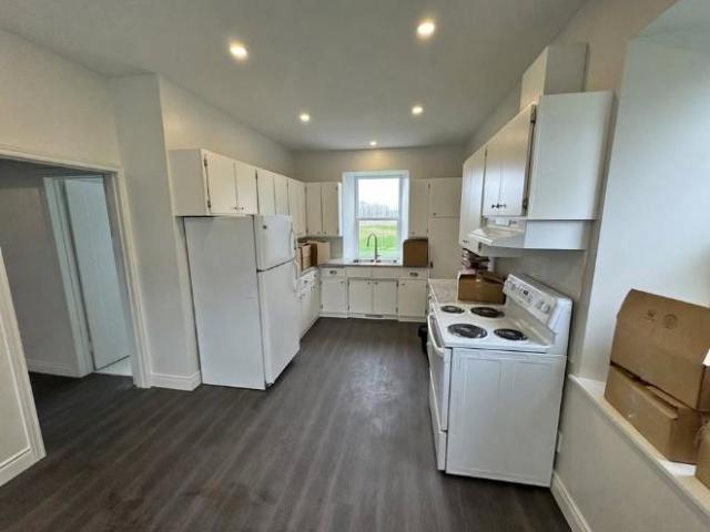 2 Br, 1 bath, Apartment 936810 Blenheim Road