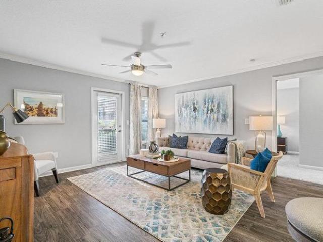 2 Br, 1 bath, Apartment 9580 Old Glory Ln