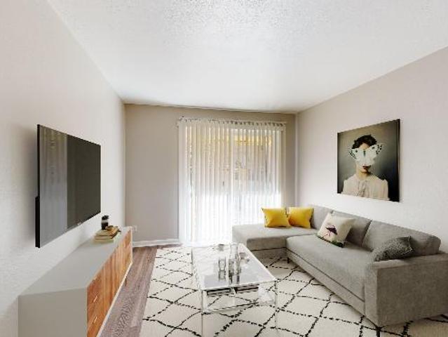 2 Br, 1 bath, Apartment 9990 10000 West 59th Place