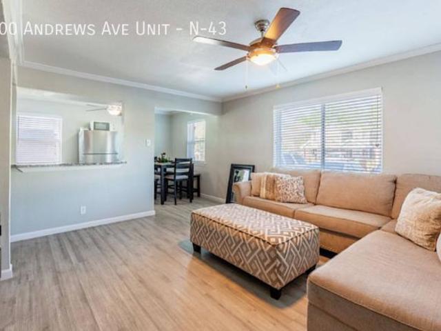 2 Br, 1 bath, Condo 400 Andrews Ave