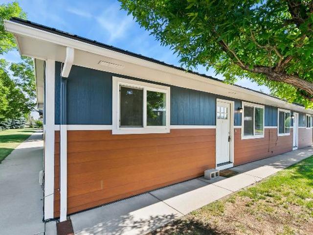 2 Br, 1 bath, Condo 4041 Goodell Ln