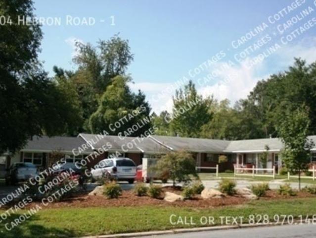 2 Br, 1 bath, Condo 404 Hebron Rd