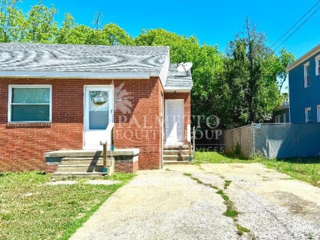 2 Br, 1 bath, Condo 405 Richardson Ave
