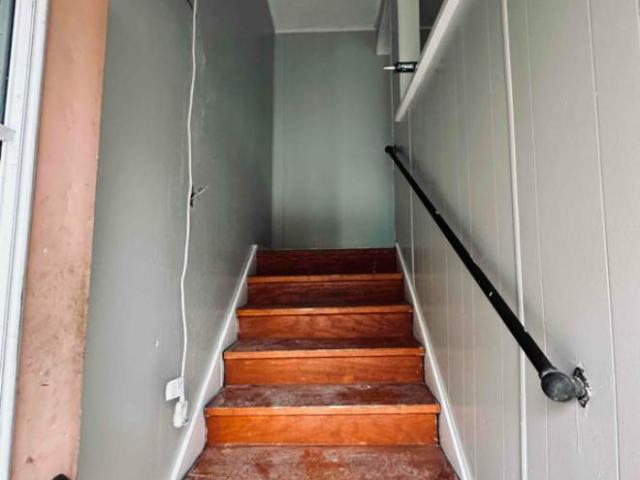 2 Br, 1 bath, Condo 407 Nw 5th St