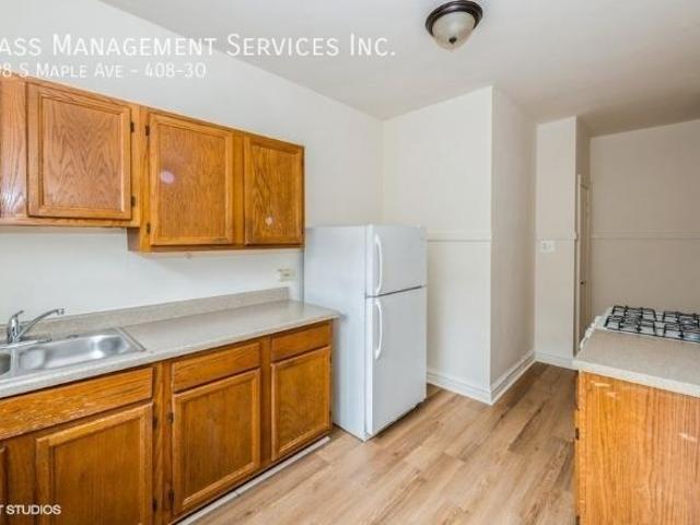 2 Br, 1 bath, Condo 408 S Maple Ave