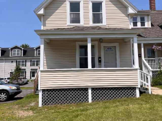 2 Br, 1 bath, Condo 408 Porter St