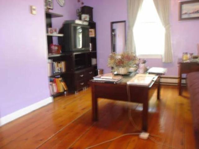 2 Br, 1 bath, Condo 40 Bristol St