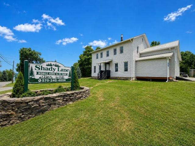 2 Br, 1 bath, Condo 40 Maple Ln
