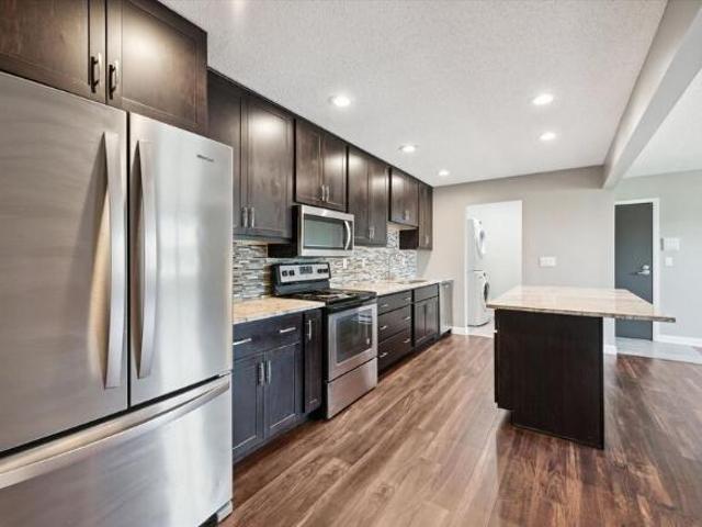 2 Br, 1 bath, Condo 4109 Harvest Ln