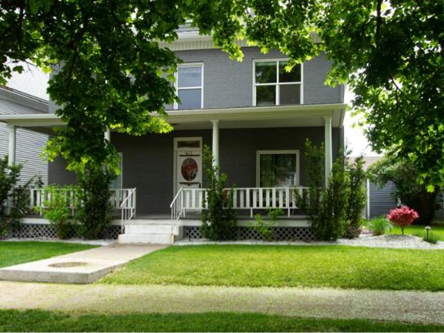 2 Br, 1 bath, Condo 411 West Alder