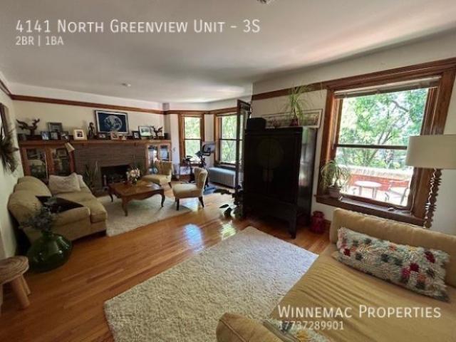 2 Br, 1 bath, Condo 4141 North Greenview