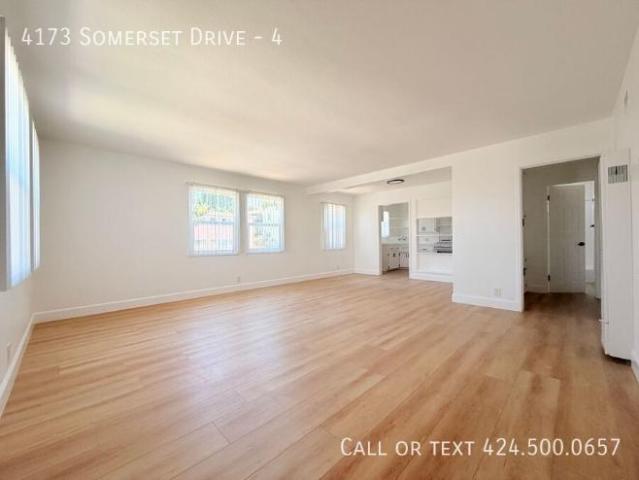 2 Br, 1 bath, Condo 4173 Somerset Drive