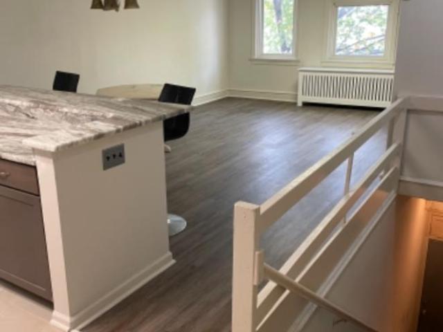 2 Br, 1 bath, Condo 417 Old York Rd