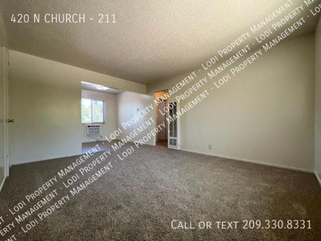 2 Br, 1 bath, Condo 420 N Church