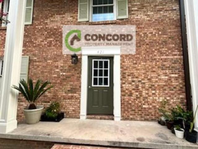 2 Br, 1 bath, Condo 421 E Hendrix St