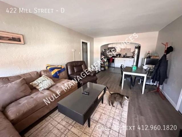 2 Br, 1 bath, Condo 422 Mill Street
