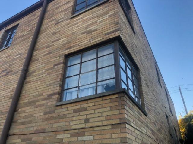 2 Br, 1 bath, Condo 4233 Ridge Road