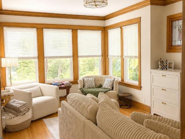 2 Br, 1 bath, Condo 4241 N Marmora