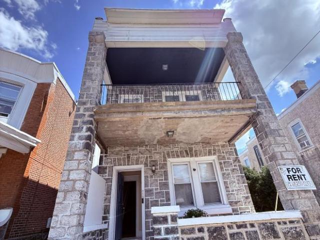 2 Br, 1 bath, Condo 425 N Simpson Street