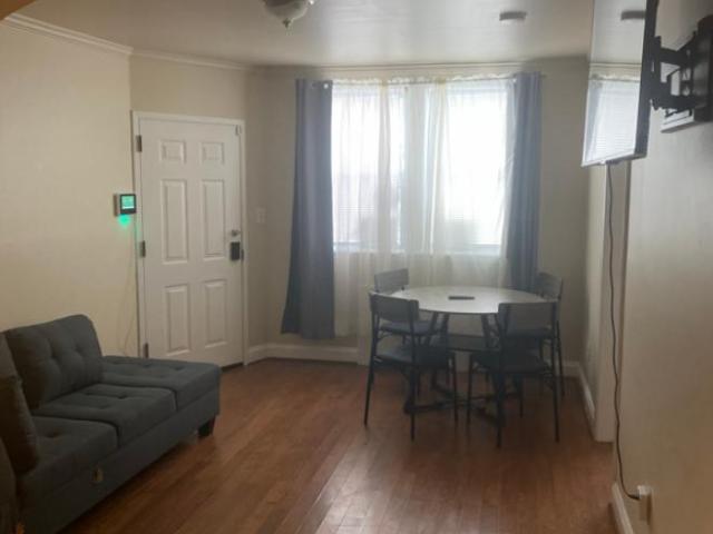 2 Br, 1 bath, Condo 4309 Norfolk Avenue