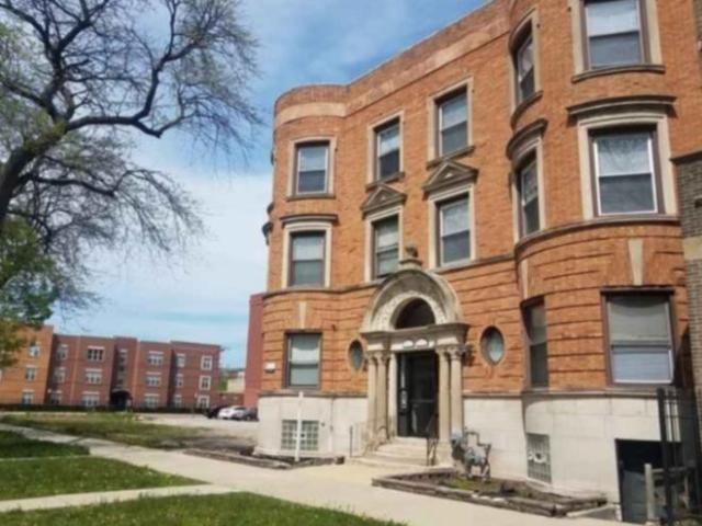 2 Br, 1 bath, Condo 4317 S Michigan Ave