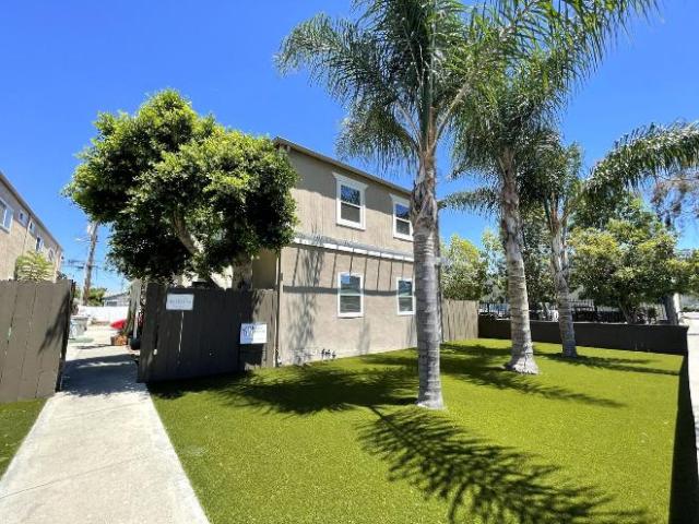 2 Br, 1 bath, Condo 4327 Mcclintock St