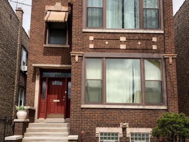 2 Br, 1 bath, Condo 4328 W Cermak Rd