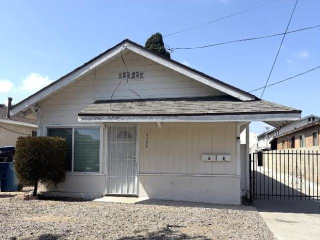 2 Br, 1 bath, Condo 4329 W 156th St