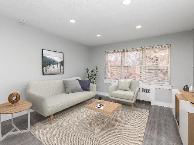 2 Br, 1 bath, Condo 433 Myrtle Ave