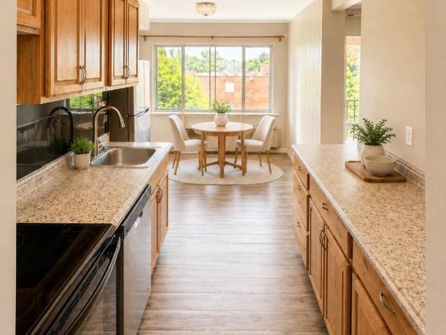 2 Br, 1 bath, Condo 434 Girard St