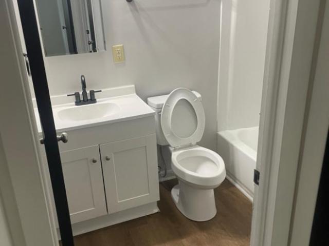 2 Br, 1 bath, Condo 435 S Lincoln Ave