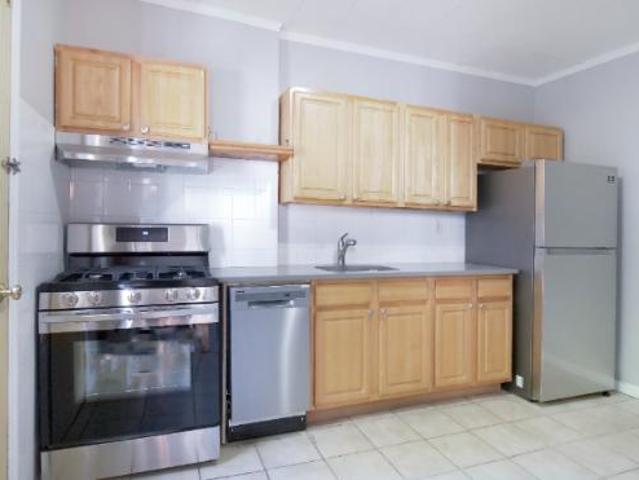 2 Br, 1 bath, Condo 47 65th St