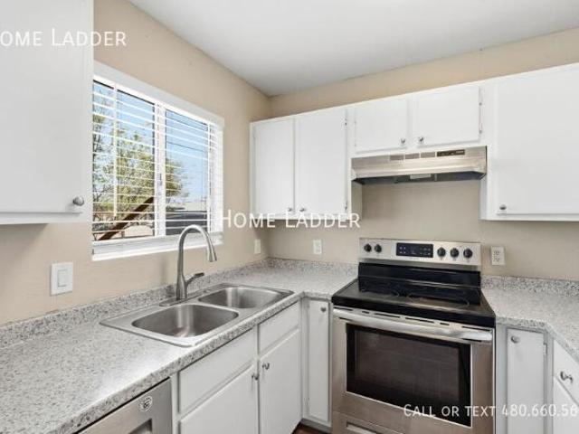 2 Br, 1 bath, Condo 440 E Florence Heights Dr
